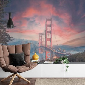Fototapeta Beautiful View Of Golden Gate Bridge In Background Of Mountains During Sunset Omyvatelný vlies 312x219