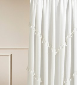 Room99 Hotový závěs na kroužcích s třásněmi Chloe Jednobarevný Barva: Světle šedá, Velikost: 140 x 280 cm
