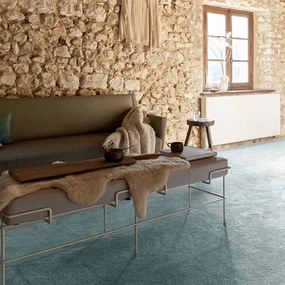 Associated Weavers koberce Metrážový koberec GANGES 74 BARVA: Modrá, ŠÍŘKA: 4 m, DRUH: střižený