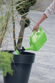 Konev zahradní bez potisku VODA jarní zelená