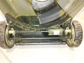 Makita LM002GZ-V aku sekačka s pojezdem 530mm Li-ion XGT 40V bez aku Z VRÁCENO ZÁKAZNÍKEM POUŽITO POŠKOZENÁ KRABICE