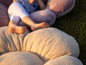 Sedací polštář do dětského pokoje BOUCLÉ Zvolte barvu: Růžová