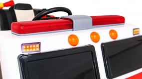 Ramiz Dětské hasičské auto na baterie + vodní dělo + megafon + maják + dálkové ovládání