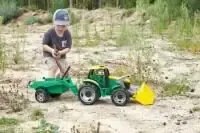 Lena Traktor se lžící a přívěsem zelená / od 3 let