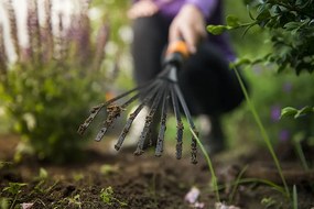 Fiskars QuikFit Hrábě vějíř úzký, 38,4cm (135552) 1001412