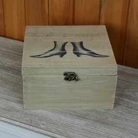 Dřevěná krabice jako botník 24x24x13cm