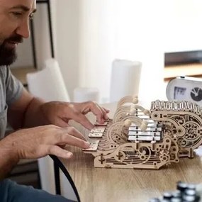 Ugears 3D dřevěné mechanické puzzle Programovatelná celesta / od 14 le