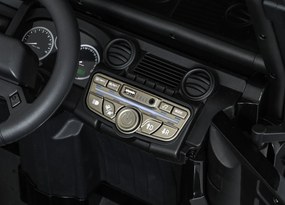 Ramiz Vozidlo Land Rover Defender 110 SVX Concept černé