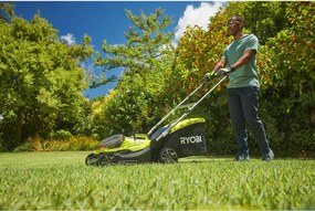 Ryobi RY18LM37A-140 18V Akumulátorová sekačka na trávu šířka záběru 37cm (1x4.0Ah)