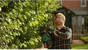BOSCH Universal HedgeCut 36V-65-28 zelená/černá / Aku nůžky na živý pl