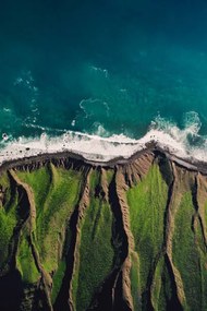 Umělecká fotografie Cliff edge and the Atlantic ocean, Abstract Aerial Art, (26.7 x 40 cm)