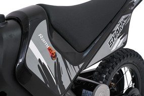 Ramiz Dětská elektrická motorka SHARK černá