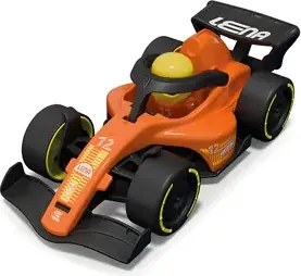LENA Závodní vůz Formule oranžová / s figurkou / od 2 let