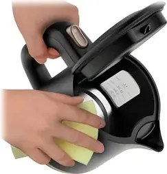 Tefal KI533811 černá / Rychlovarná konvice / 2400 W / plastová