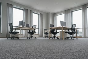 Betap, Metrážový koberec Primo 73 sv. šedý, zátěžový, na míru, šíře 4m, šedá, resine, chodba / předsíň