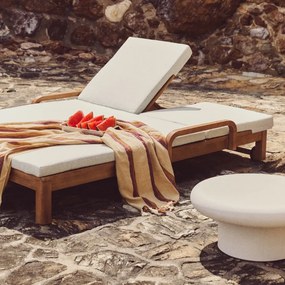 Dřevěné zahradní dvojlehátko Kave Home Sonsaura