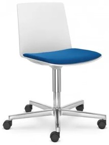 LD seating Otočná židle SKY FRESH 052, F37-N6 GALERIE - Čalounění LD seating LÁTKY 4 / CRISP, CAPTURE, SYNERGY 2021 Barva plastu LD plast - světle modrá