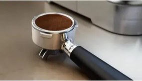 Philips Baristina PSA3218/10 černá / automatický kávovar / 1750 W / 2.