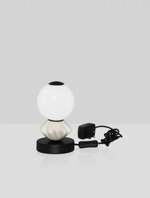 Designová stolní lampa Pallina A