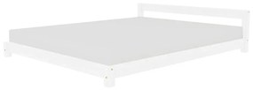 Benlemi Dvoulůžková dřevěná postel COMFY ve scandi stylu Rozměr: 200x200 cm, Zvolte barvu hranolů: Bílá, Zvolte barvu ploch: Bílá