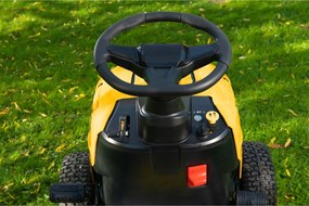 Riwall PRO RLT 102 HRD TWIN dvouválcový travní traktor 102 cm se zadním výhozem a hydrostatickou převodovkou
