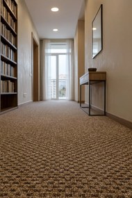 Timzo, Metrážový koberec Rubin 2117 brown, na míru, šíře 4m, hnědá, ab (mřížka), chodba / předsíň