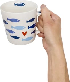 Porcelánový hrnek Hejno, 400 ml – minimalistický motiv ryb, dárek pro milovníky moře