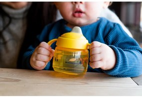 Tommee Tippee Netekoucí hrnek Superstar 190 ml 4 m+ Yellow