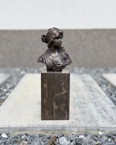 Bronzová busta -  Busta ženy
