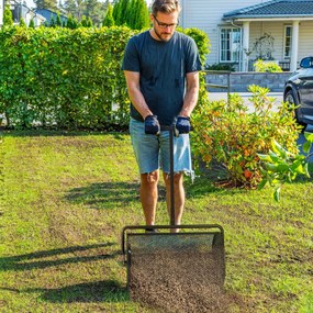 Kompostér Outsunny 75L 61x40cm - Rozmetadlo hnojiv pro zahradu s T-rukojetí, kovová síťka a rozmetadlo pro rašelinu