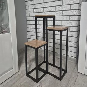 Květinový stolek - 3 úrovňový