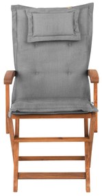 Sada 2 dřevěných zahradních židlí s šedými polštáři MAUI Beliani