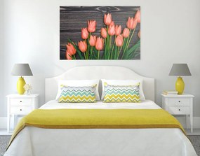 Obraz očarující oranžové tulipány na dřevěném podklade Varianta: 60x40