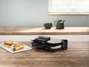 Bosch TCG3302 stříbrná / Kontaktní gril / 2000 W / 682 cm2