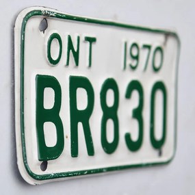 Kanadská SPZ Ontario 1970 White BR830 moto