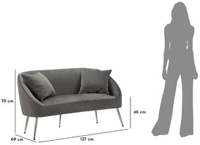 Designová pohovka Caerwyn 137 cm šedá / stříbrná