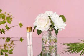 Côte Noire Herringbone kytice 5 parfémovaných růží Blush & White Roses