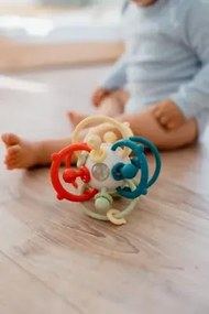 BABYTED Chrastítko Koulíček / Silikon a plast / 13x9 cm / 6m+