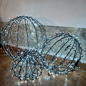 LED světelná koule, ledově bílá, pr. 40 cm, černý kabel