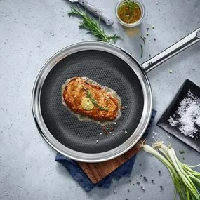 WMF Profi Resist pánev / Průměr 28 cm / nerezová