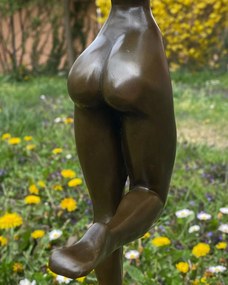 Modernistická bronzová socha Nahá žena MODERN ART