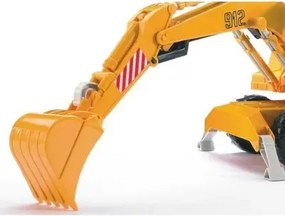 Bruder 02426 Kolový bagr Liebherr / 1:16 / od 3 let