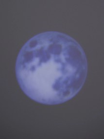 Sinsay - LED projektor s vyměnitelnými filtry s motivem planet - černá