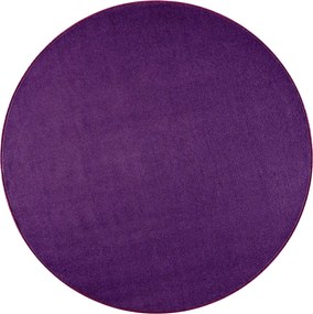 Kusový koberec Nasty 101150 Purple kruh, 133x133 (priemer) kruh, fialová, chodba / predsieň, Hanse Home