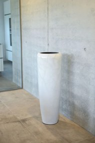 Exkluzivní květináč CAVITA, sklolaminát, výška 97 cm, bílý mramor, lesk