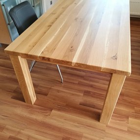 KULHÁNEK Jídelní stůl z dubového masivu Velikost desky: 200x90 cm