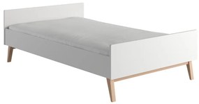 Bílá dětská postel 120x200 cm Swing – Pinio