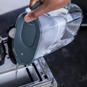 Brita Style Essential+1 grafitová / Filtrační konvice / 2,4 l / filtr