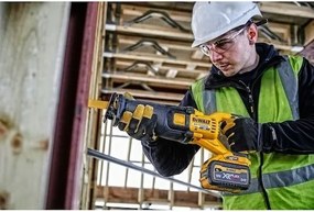 Aku mečová pila DeWALT DCS389T2-QW, 2x FLEXVOLT 6Ah (063805)