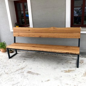 KULHÁNEK Zahradní lavice s opěradlem a kovovými nohami Délka: 150 cm, Odstín nátěru: individuální, Odstín podnože: černá - RAL 9005